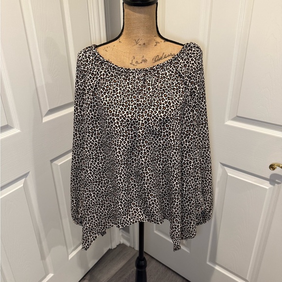 MICHAEL Michael Kors | Tops | Michael Kors Black And White Womens ...